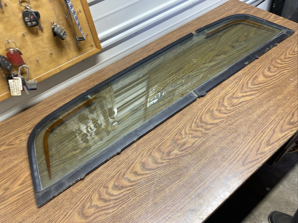 2013 Cadillac Escalade EXT / Avalanche Rear Back Heated Glass Window ...
