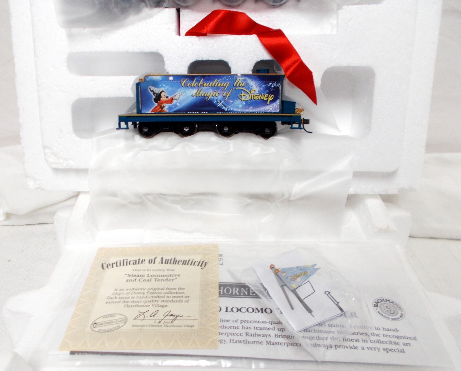 BACHMANN HAWTHORNE VILLAGE ON30 MAGIC OF DISNEY TRAIN STARTER SET FIRST ...