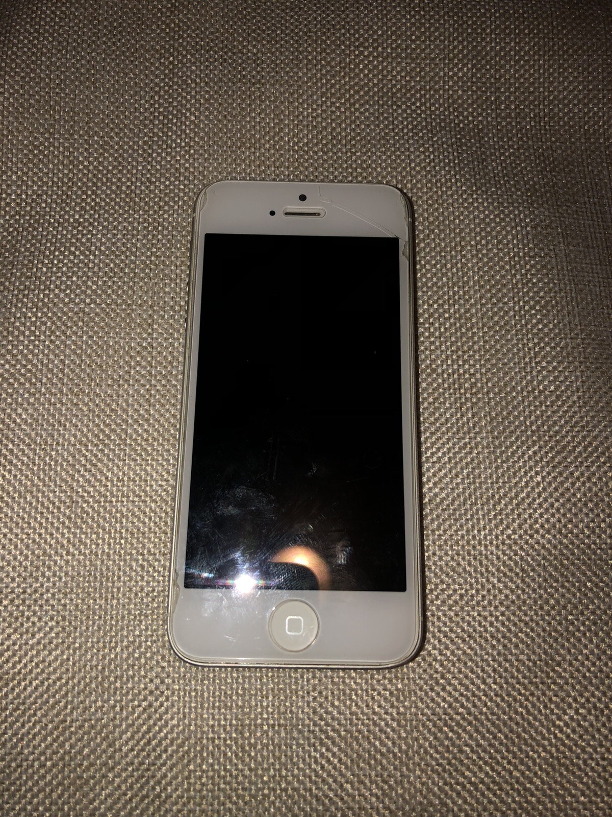 Apple iPhone 5 - 16GB - White & Silver (AT&T) A1428 (GSM) | eBay