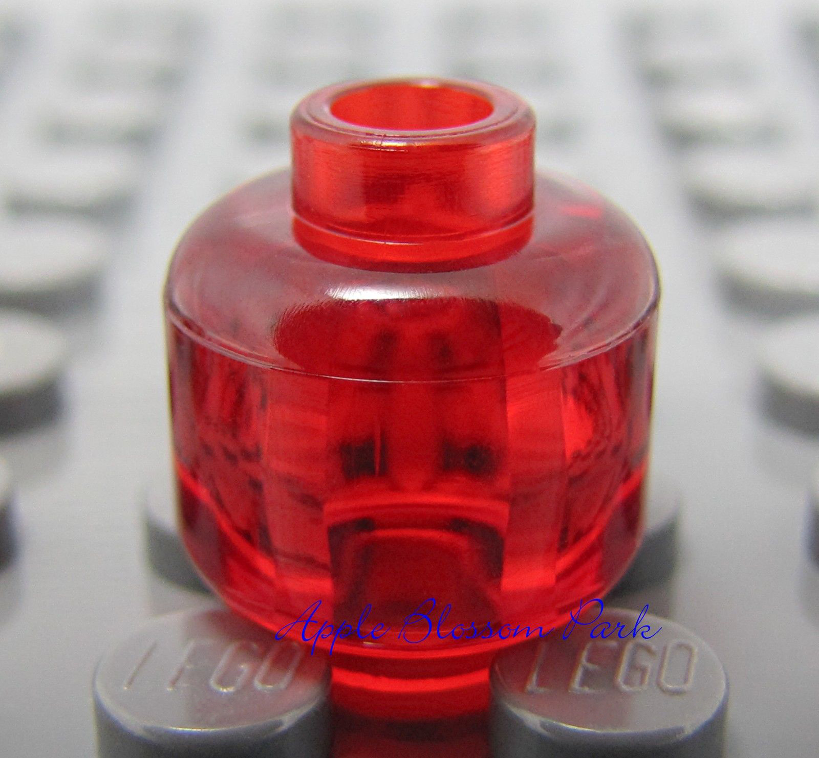 NEW Lego TRANS RED MINIFIGURE HEAD - Plain Clear/Translucent Alien ...