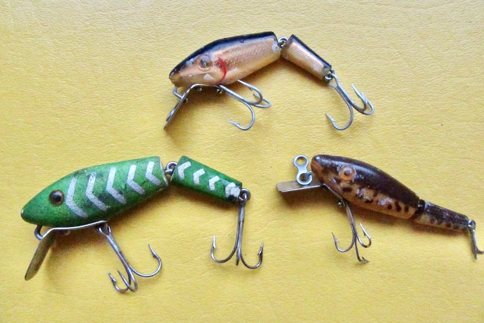(10) Vintage Lures: (2) Canadian Wigglers, (3) Heddons, (3) L&S, Fred ...