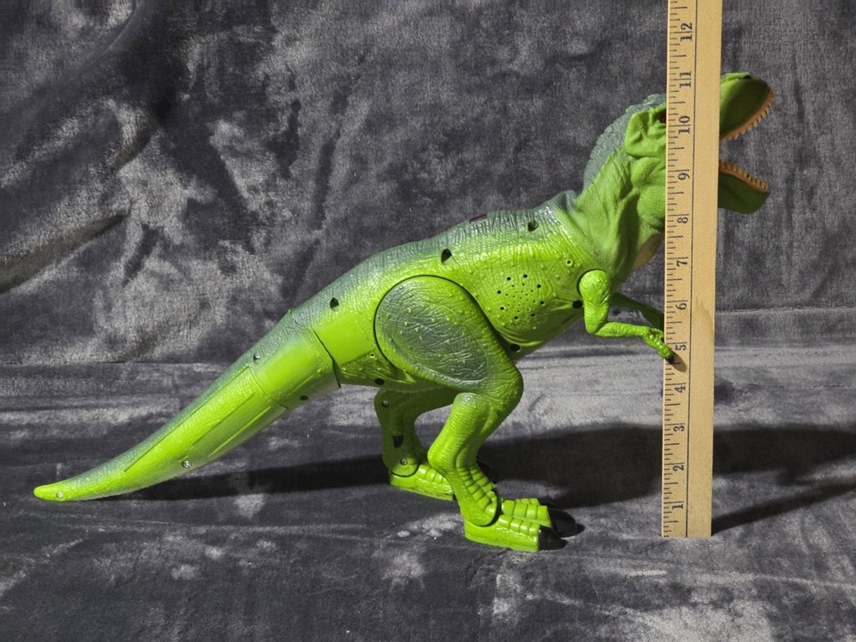 T-Rex Green Dinosaur Roaring Eyes light up 20" Toy | eBay