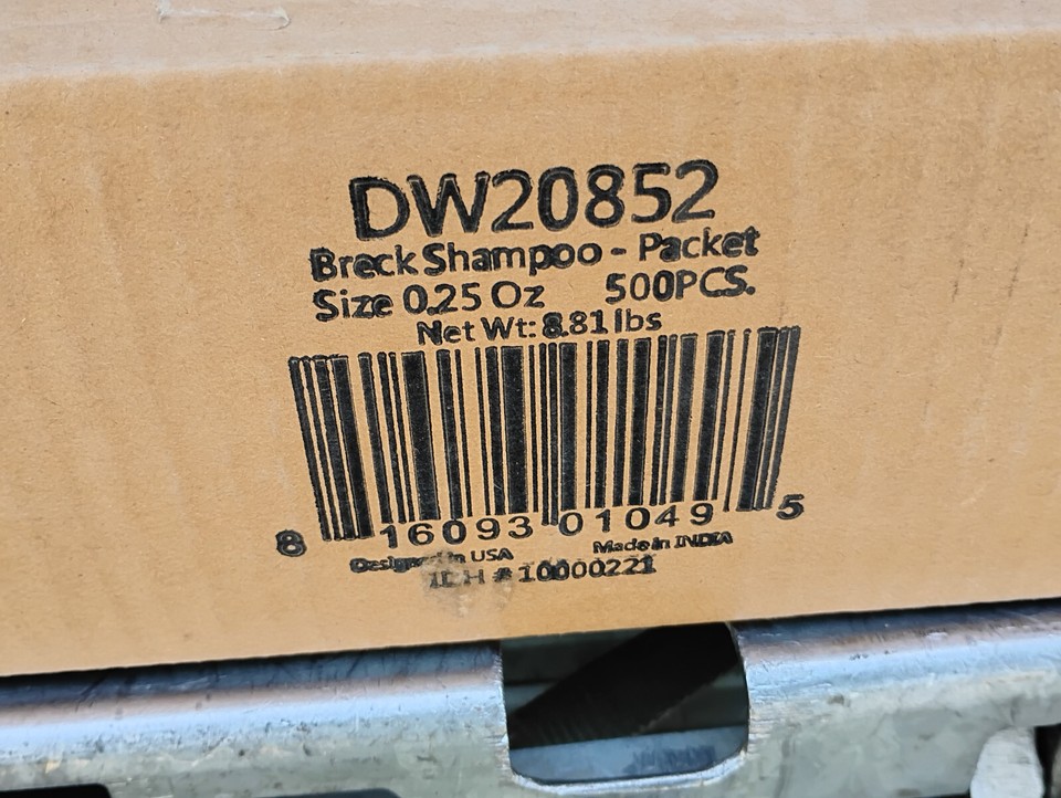 Breck Shampoo (500) Packets For Hotel / Travel Use .25oz - DW20852 | eBay