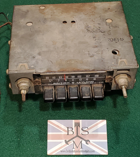 Original British Leyland Radio for Triumph TR6 Spitfire GT6 MG MGB ...