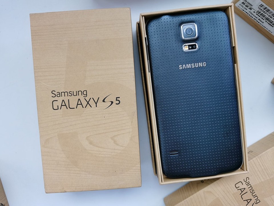 Boxed - Samsung Galaxy S5 Unlocked 4G 5.1" 16MP Smartphone | eBay