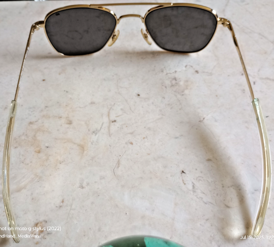 AMERICAN OPTICAL AO ORIGINAL PILOT 52 20 140MM GOLD STRAIGHT SUNGLASSES ...