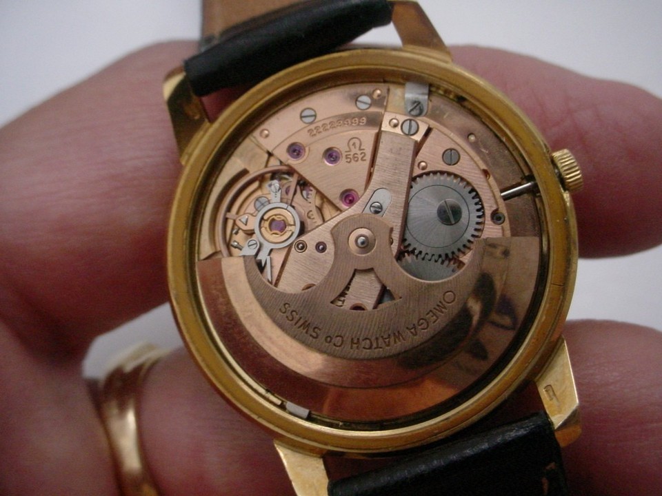 RARE Vintage Omega Seamaster Cal. 562, 18K Screw Back Case 166003 ...