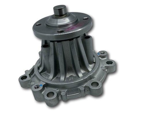 GMB Water Pump suit Toyota LN172R Hilux 3ltr 5L 5LE Diesel 1997-2005 ...