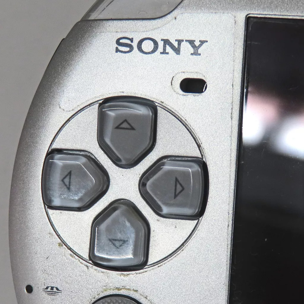 Psp Hard Main Body Psp-3000Ms Mystic Silver Battery Missing | eBay