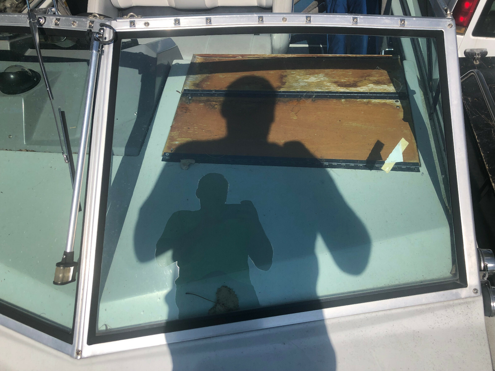 1987 Formula F 25 PC Boat Left Side Front Windshield Glass Piece | eBay