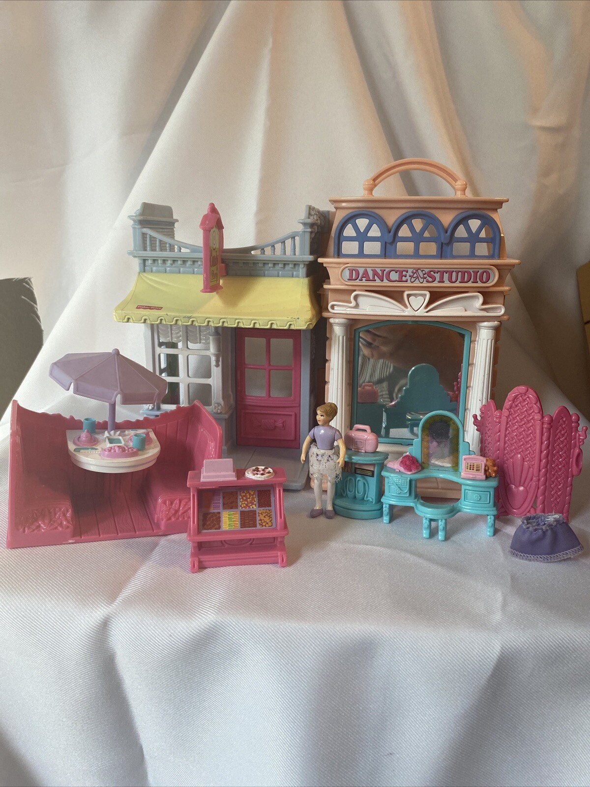 Fisher Price Sweet Streets Candy Shop Dance Studio 2001 W Figure ...