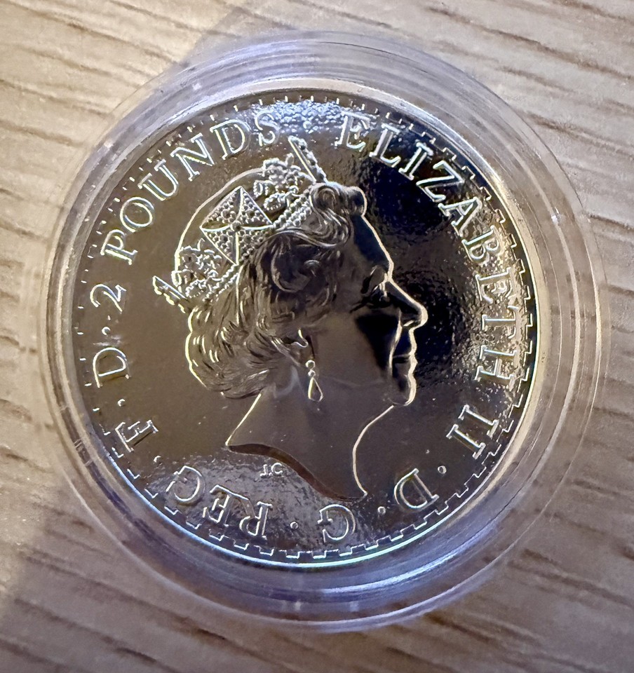 5 Britannia Fine Silver 1oz Coin 2016 Elizabeth II .999 In Capsules ...