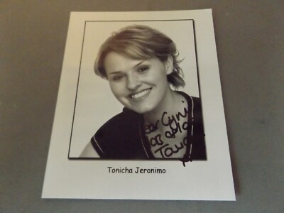 HAND SIGNED 5" x 4" PHOTO - TONICHA JERONIMO - EMMERDALE LINDA FOWLER ...