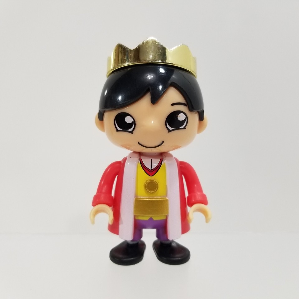 Ryan's World - Royal Figures - King Prince Ryan & Queen Princess Alpha ...