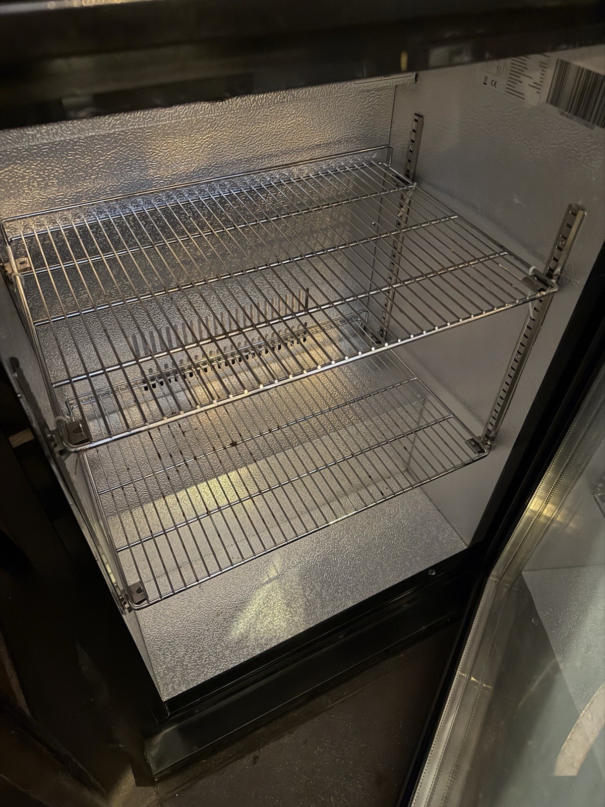 Rhino Cold Undercounter Pub / Bar Bottle Cooler / Drinks Fridge. Cost £ ...