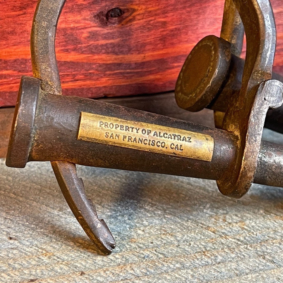 Property Of Alcatraz Prison Adjustable Handcuffs Iron Cuffs & Key | eBay