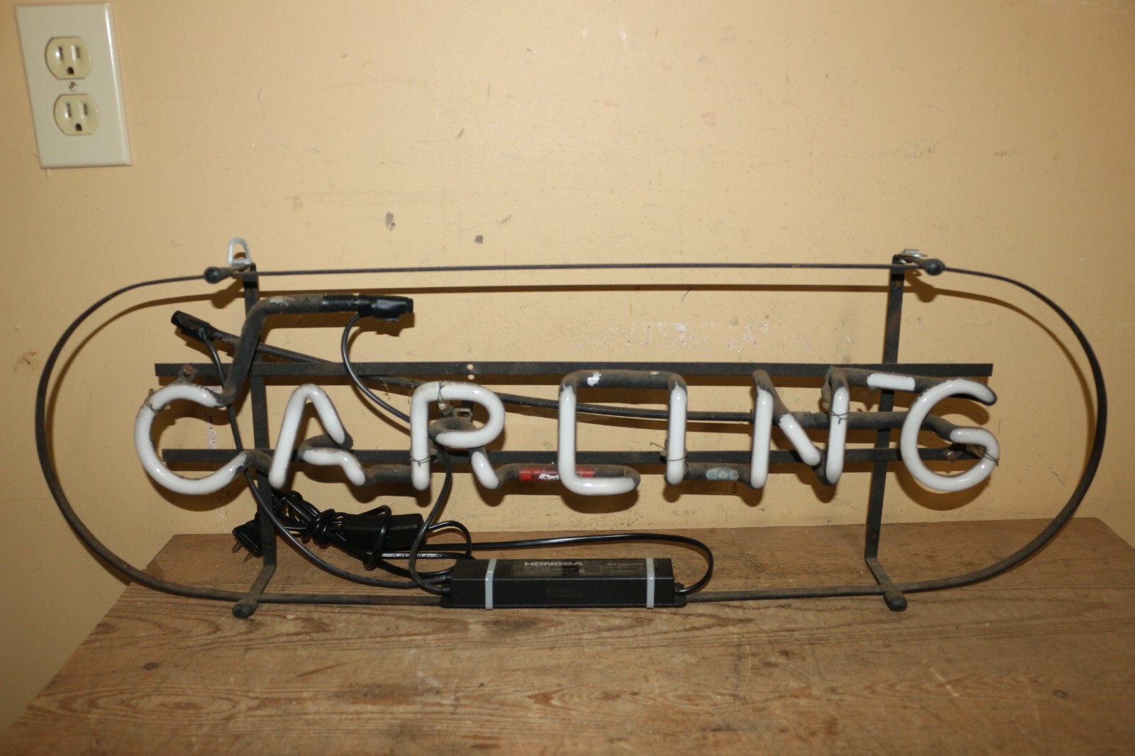Vintage 1940's CARLING Beer Bar Tavern 28" Neon Lighted Light Sign ...