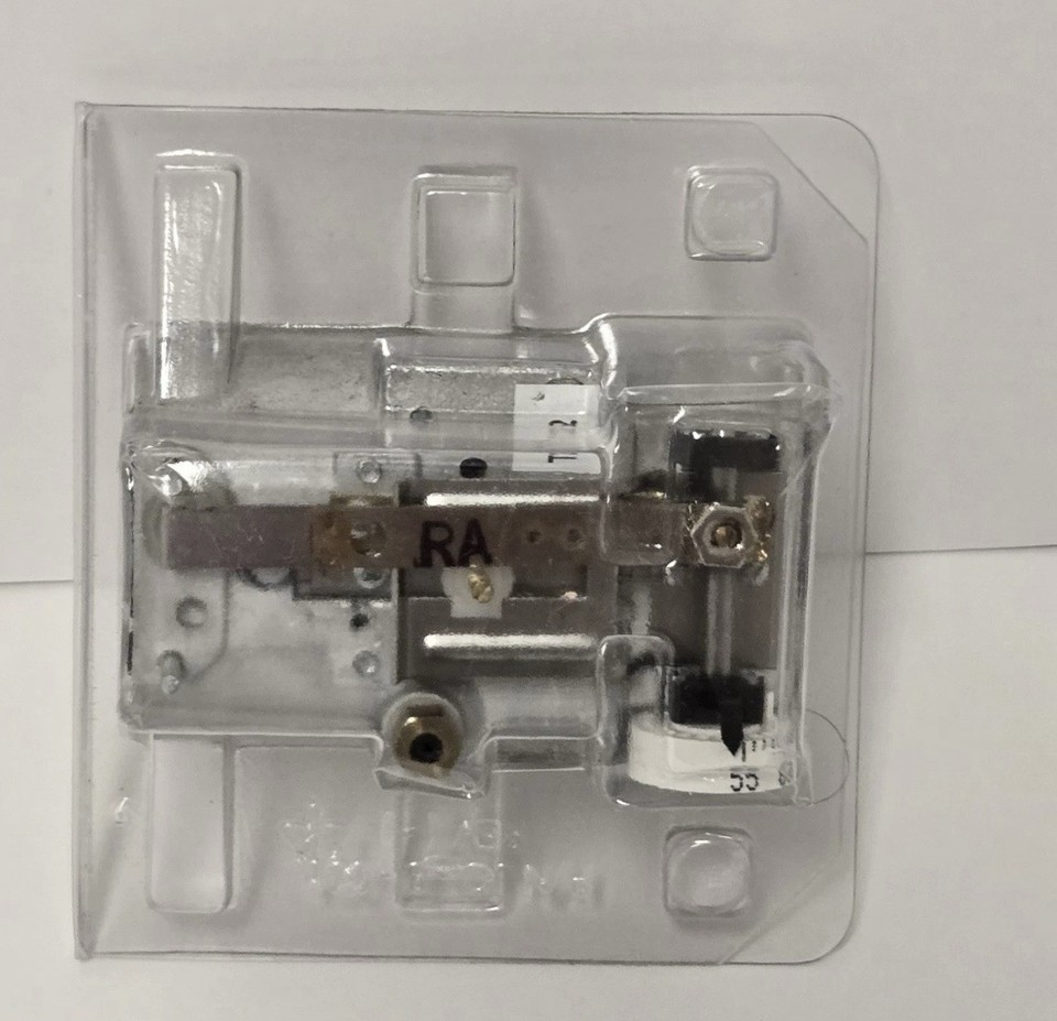 NEW Johnson Controls T-4002-202(RA) Pneumatic Vertical Mount Thermost ...