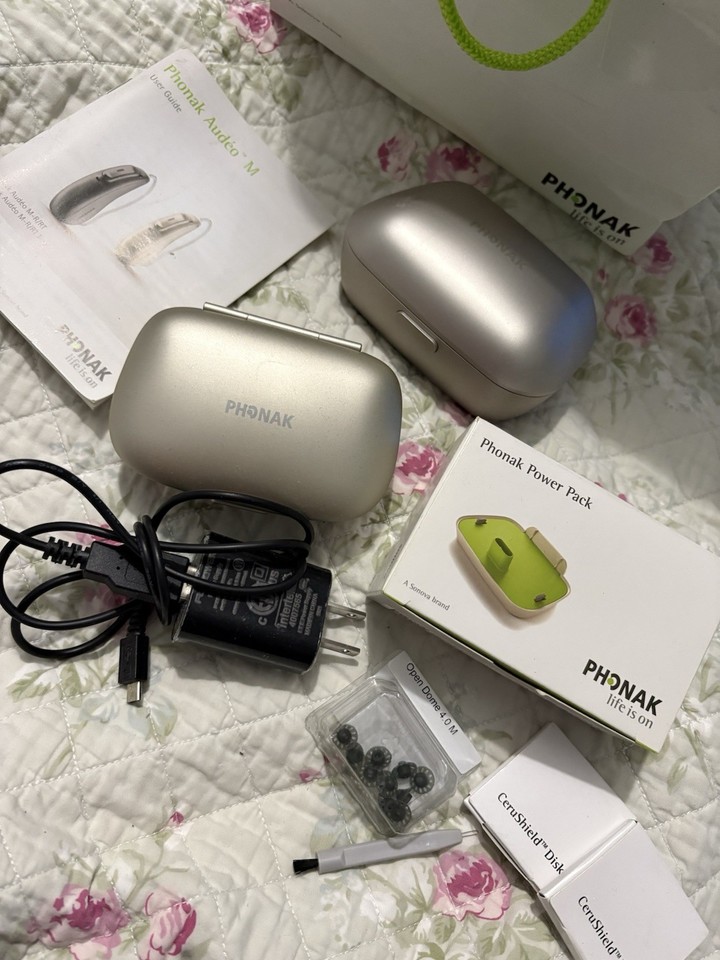 BRAND NEW Phonak Hearing Aid Audéo M-R/RT 7pc Set | eBay
