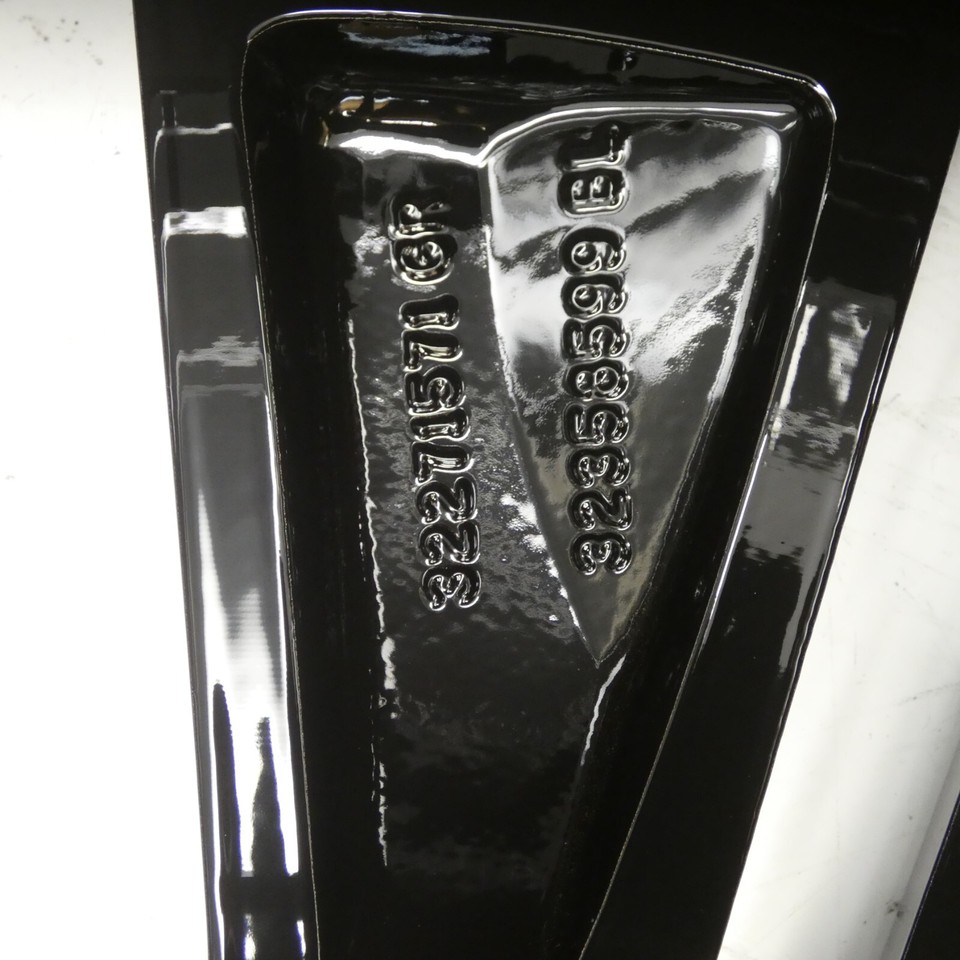 VOLVO XC60 R-DESIGN DIAMOND CUT 20" ALLOY WHEEL RIM 8J 32271571 GENUINE ...