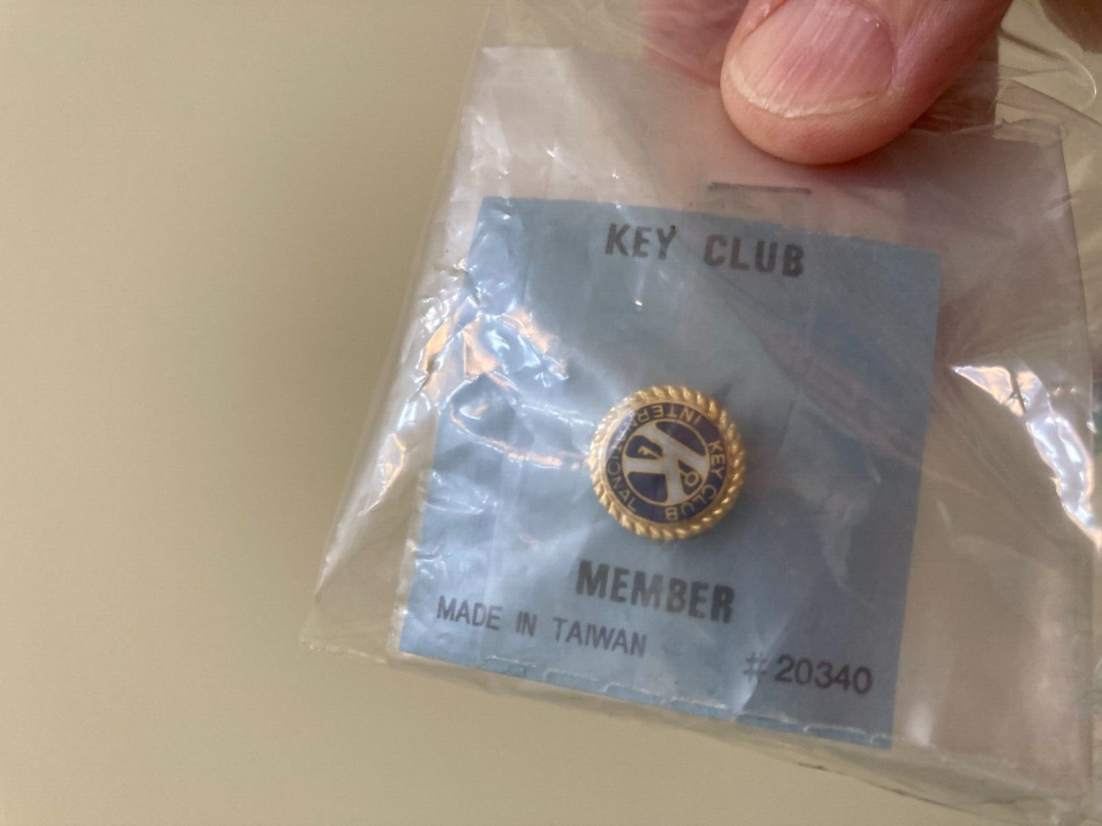 2 Collectible Key Club International (Kiwanis Club) Pinback Lapel Pin ...