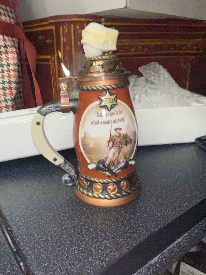 Bradford Exchange John Wayne “Straight Shooter” Porcelain Lidded Stein ...