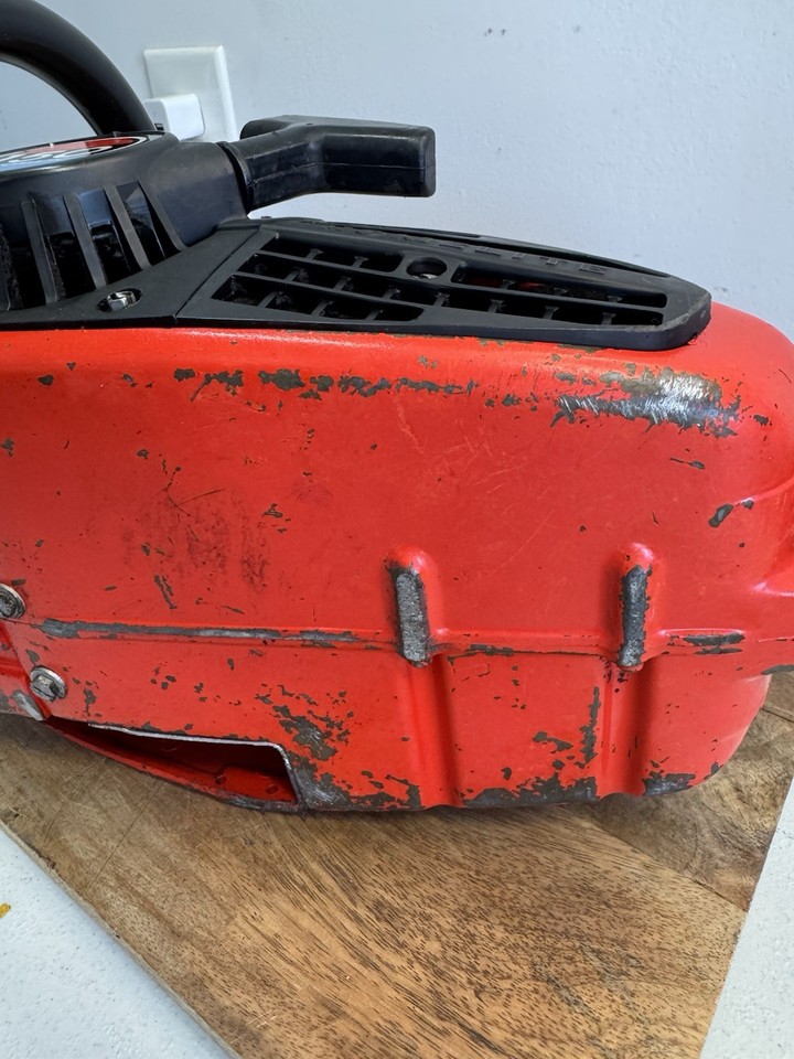 Vtg HOMELITE 150 Automatic Chainsaw For Parts Fires On Prime Good ...