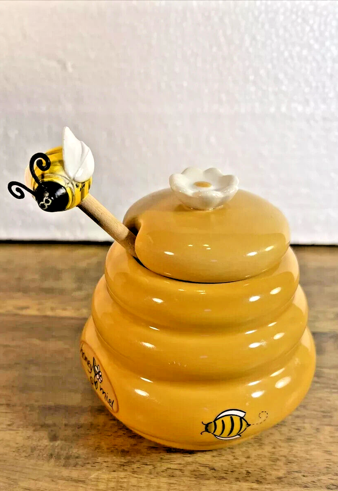 Honey Pot Ceramic Jar And Wooden Dipper Joie Beehive With Bee 4” New | eBay