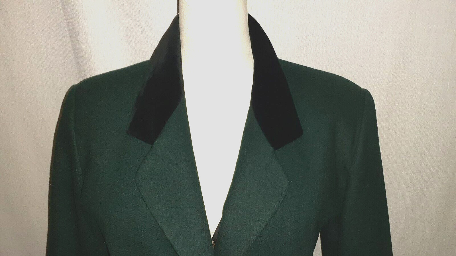International Scene Dark Green Wool Jacket Black Velv… - Gem