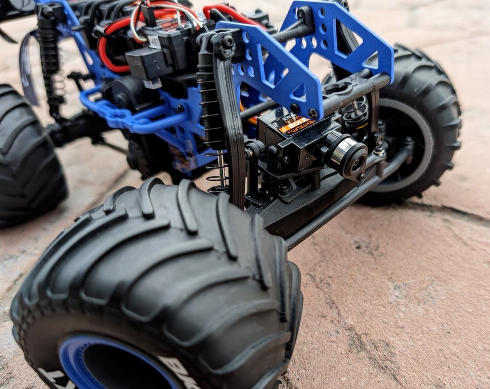 Oversteer Hobbies- Losi Mini LMT Pirate Flag Kit – Snap-In, Durable ...