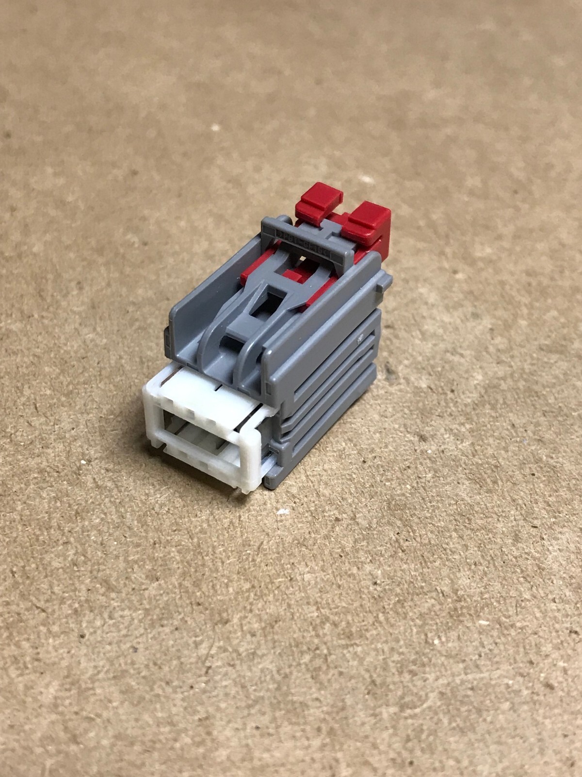 Lot of 5 Pcs Yazaki 7289-2895-40 Connector (8-Way F 0.64)- BRAND NEW ...