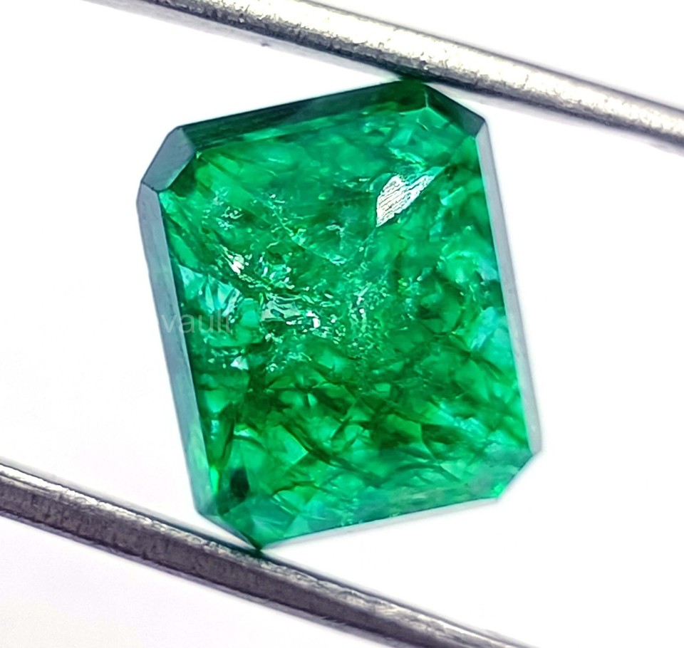 Natural Green Emerald 14-15 Ct Emerald Cut Loose Gemstone – IGL ...