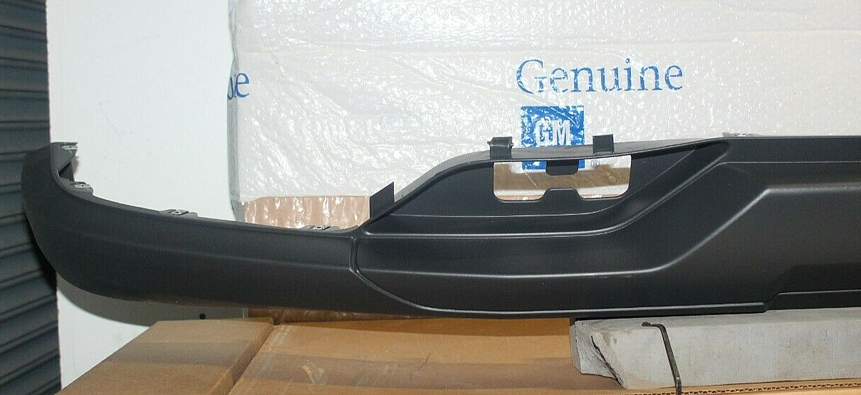 2016-2019 Chevy Silverado 1500 Front Lower Bumper Filler (OEM) W/TOW ...