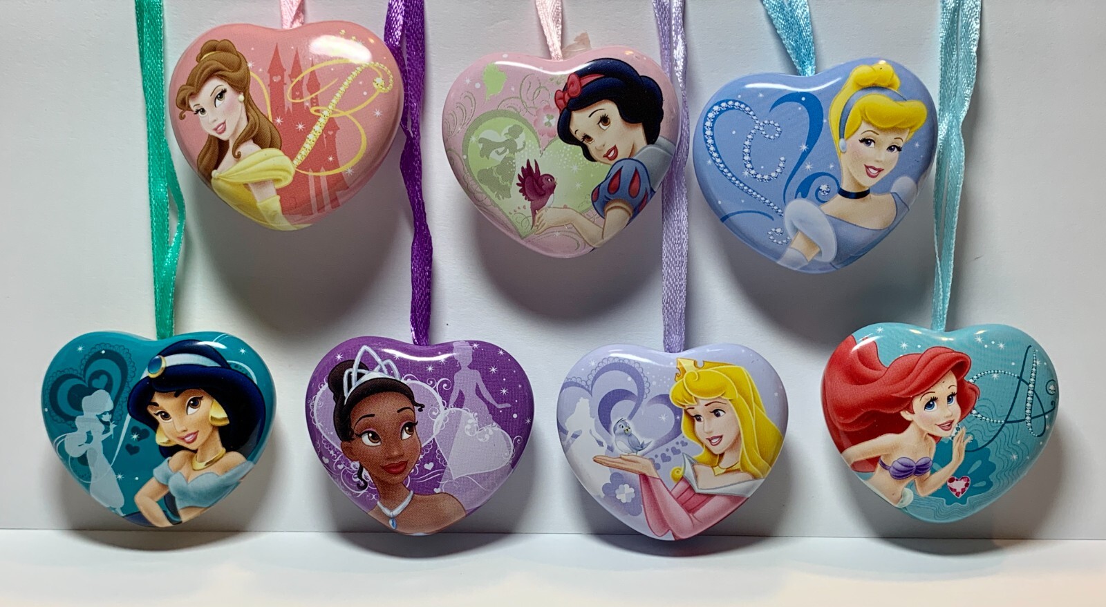 7 Pc Disney Princess Heart Shaped Keepsake Lockets Necklaces Tin 2 ...