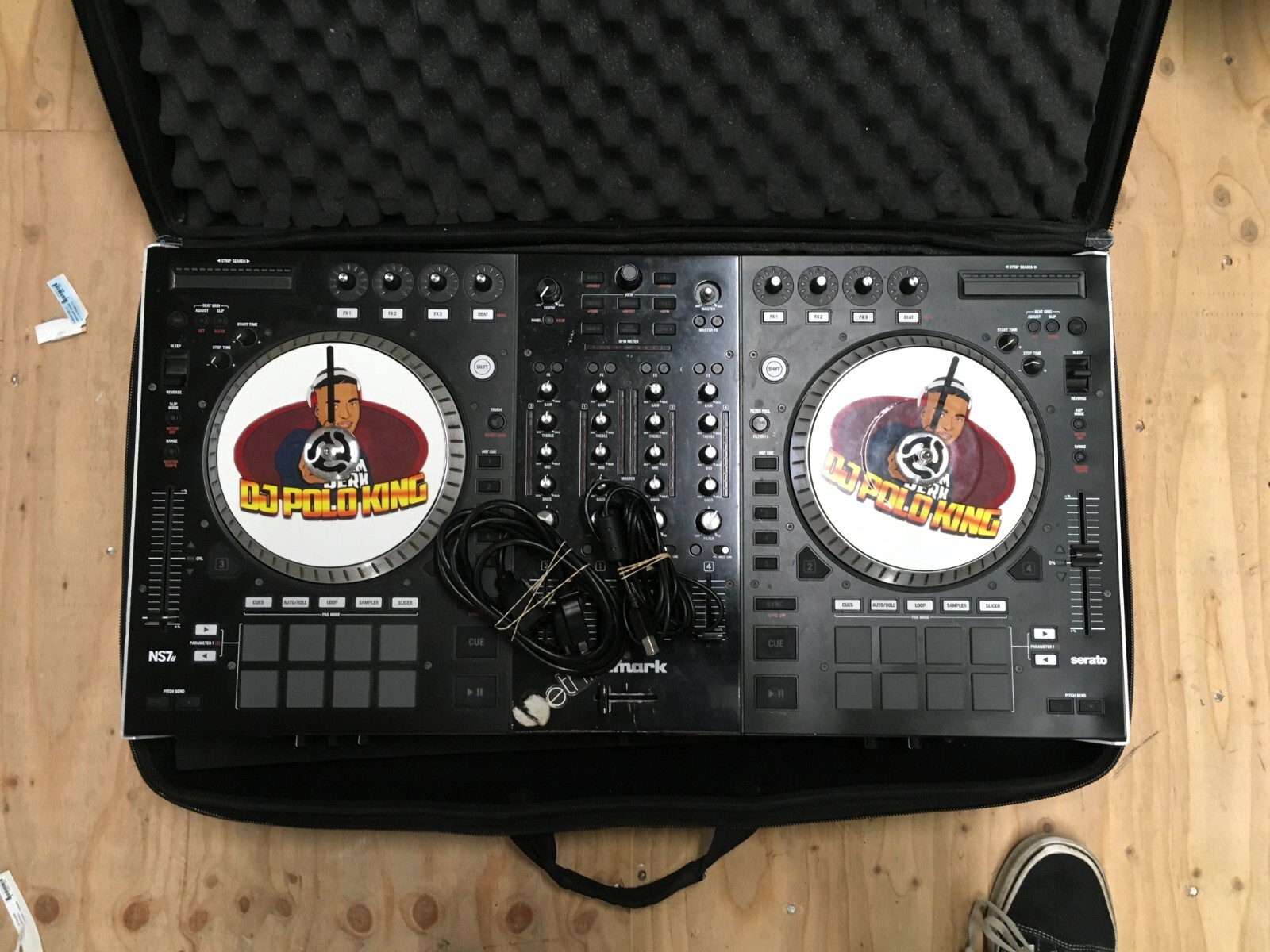 Numark Ns7 2 Vs Pioneer Ddj Sx