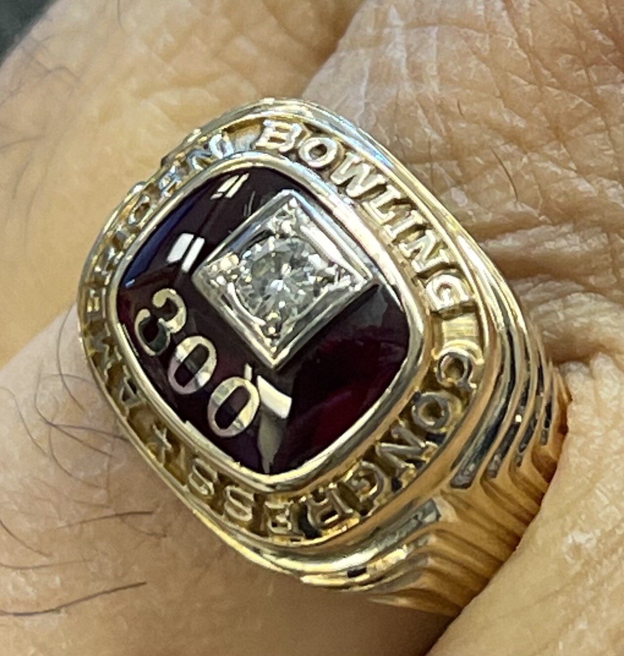 10K Gold & Diamond American Bowling Congress 300 Game Ring..Tj835 | eBay