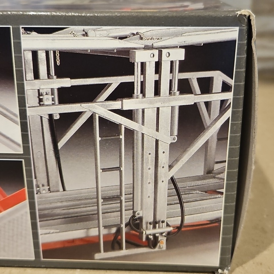 VTG 2004 Revelle 1:25 CAR TRANSPORTER Model Kit #07540 NOB (Sealed ...