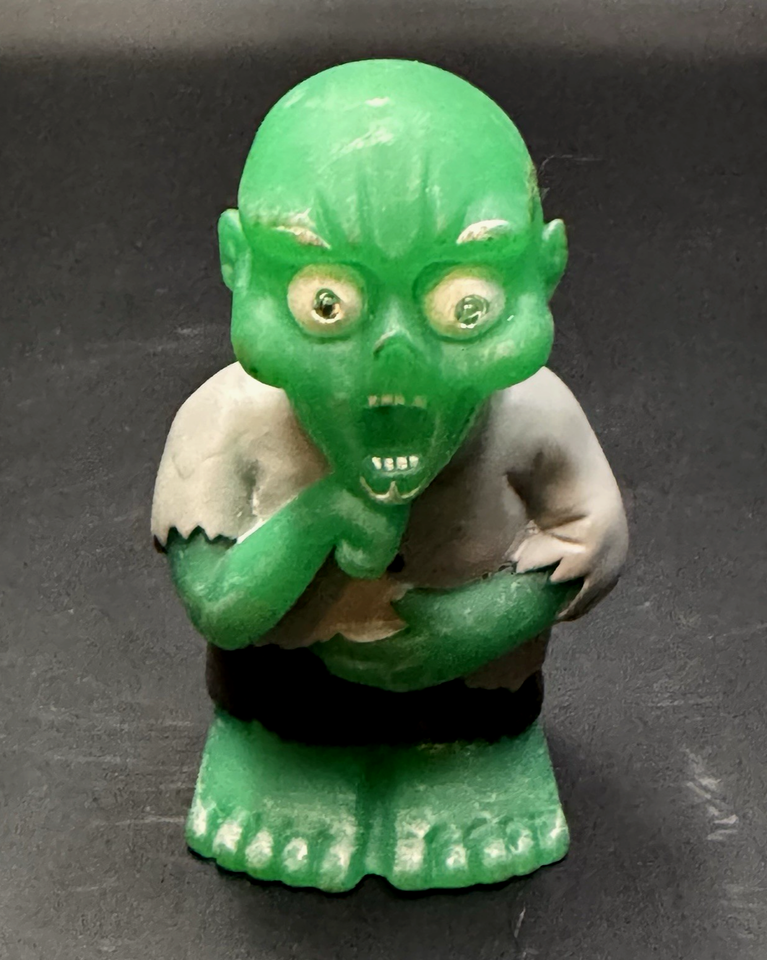 Vtg Pocket Screamer Green Zombie Light Up Eyes Sound Rubber Halloween ...
