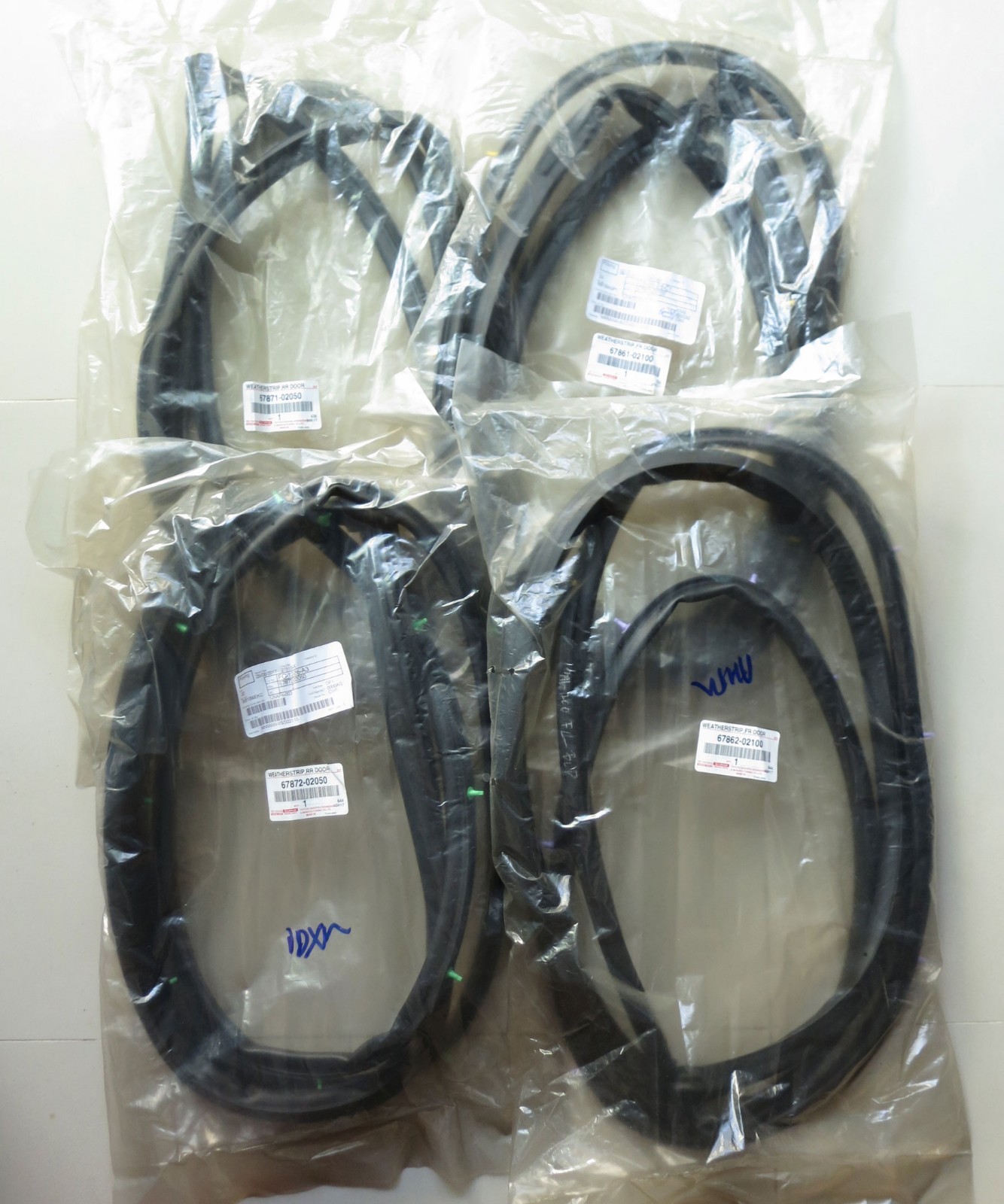 FOR TOYOTA CORONA TT140 RT140 TT141 ST141 RT142 DOOR SEAL RUBBER ...