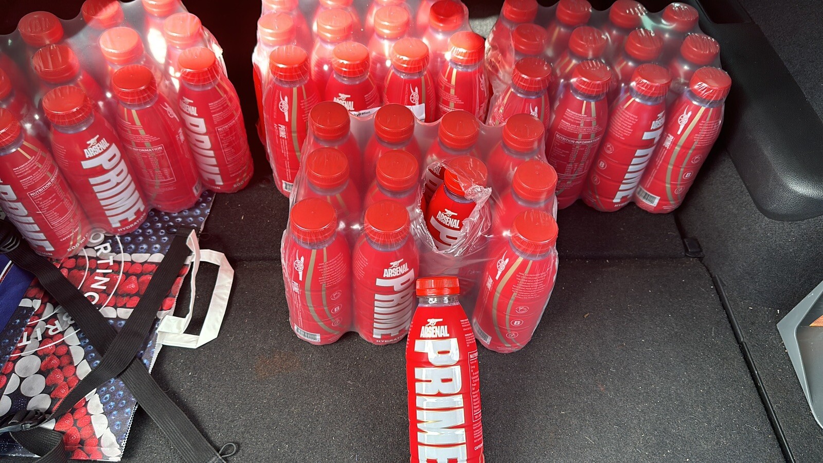 UK Arsenal Prime Hydration- 500ML - IN HAND- LIMITED EDITION- 1 Bottle ...