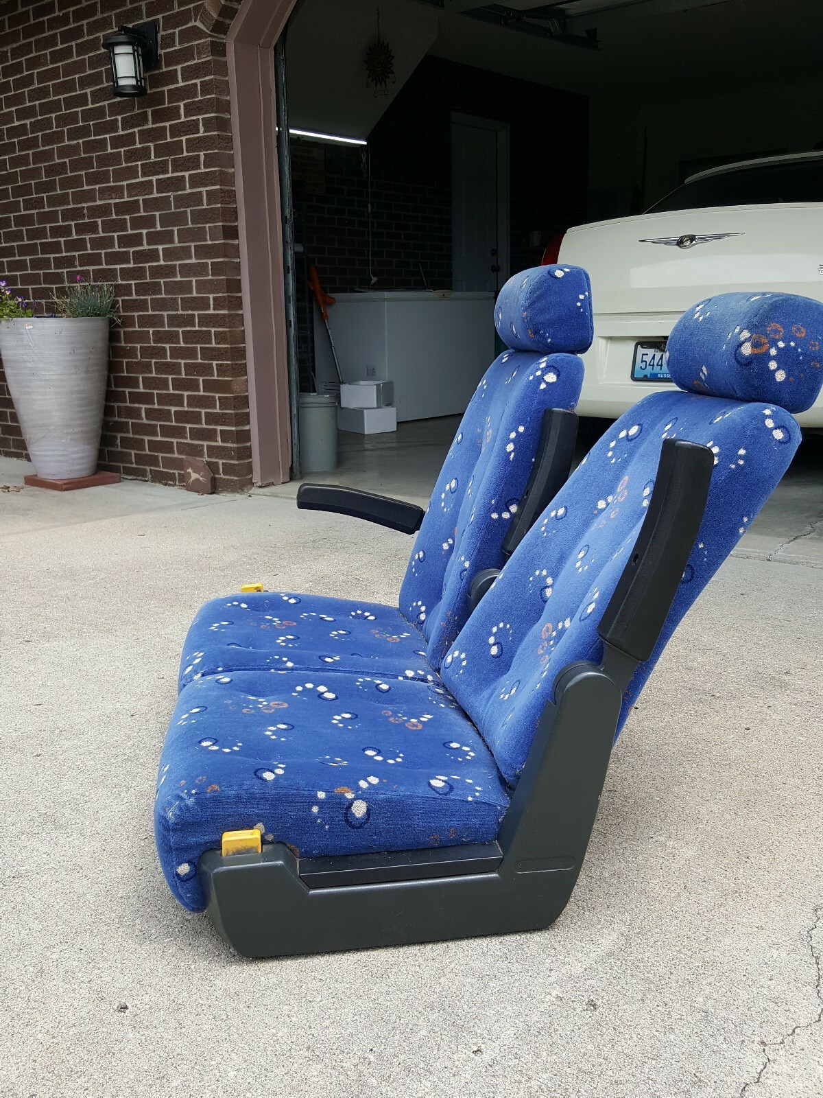 Prevost Bus Coach Seats. Reclining Pair w/headrest/armrest | eBay