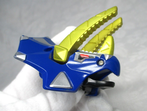 Power Rangers Dino Thunder Bandai Abaranger Tricera Zord Triceratops ...