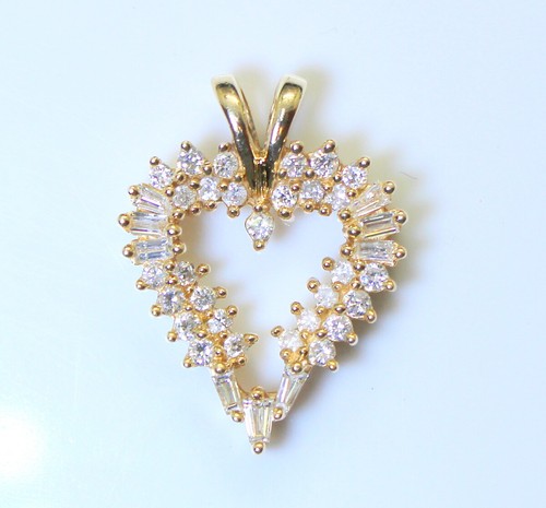 NICE* KEEPSAKE 14K Gold Estate Ladies .50 Ct RB & Baguette Diamond ...