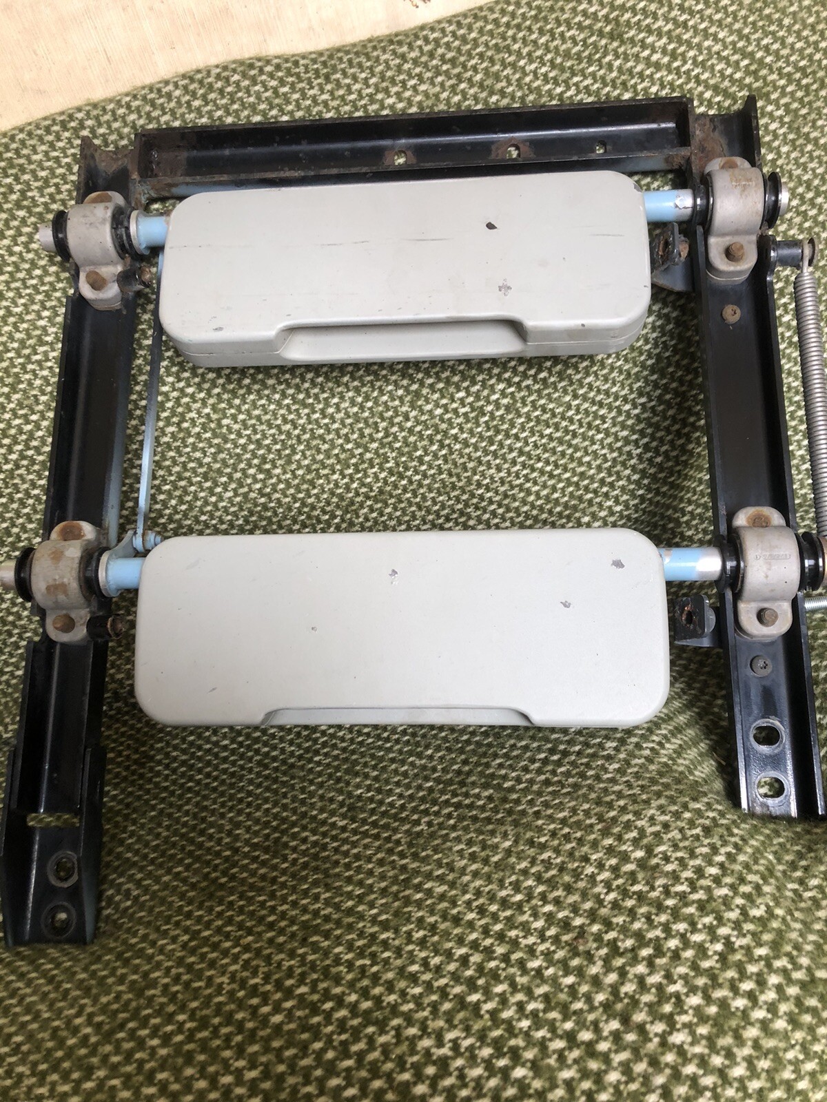 DAF XF 106 exhaust silencer folding step assy | eBay