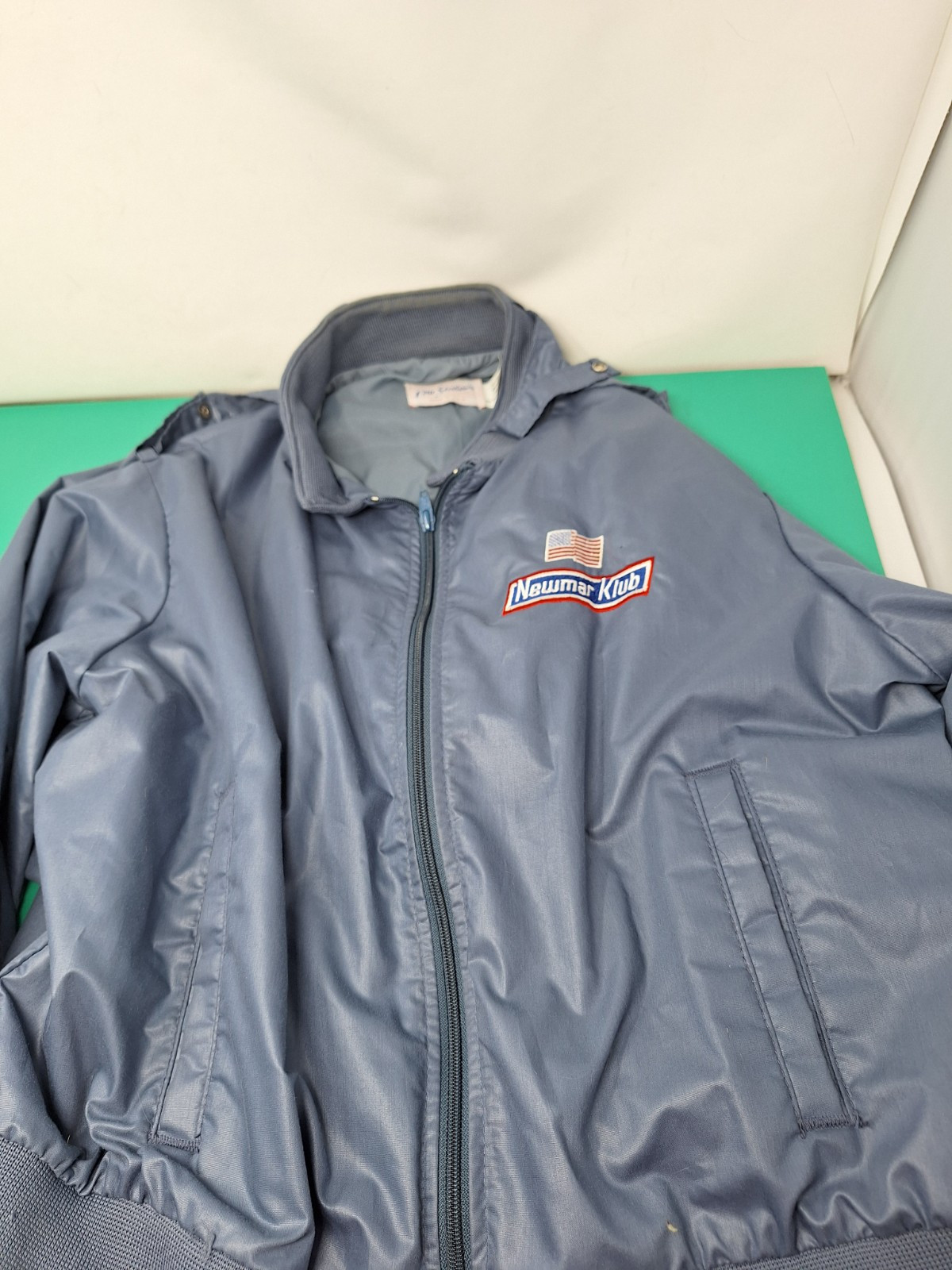 Four Seasons Newmar Club Windbreaker - Gem