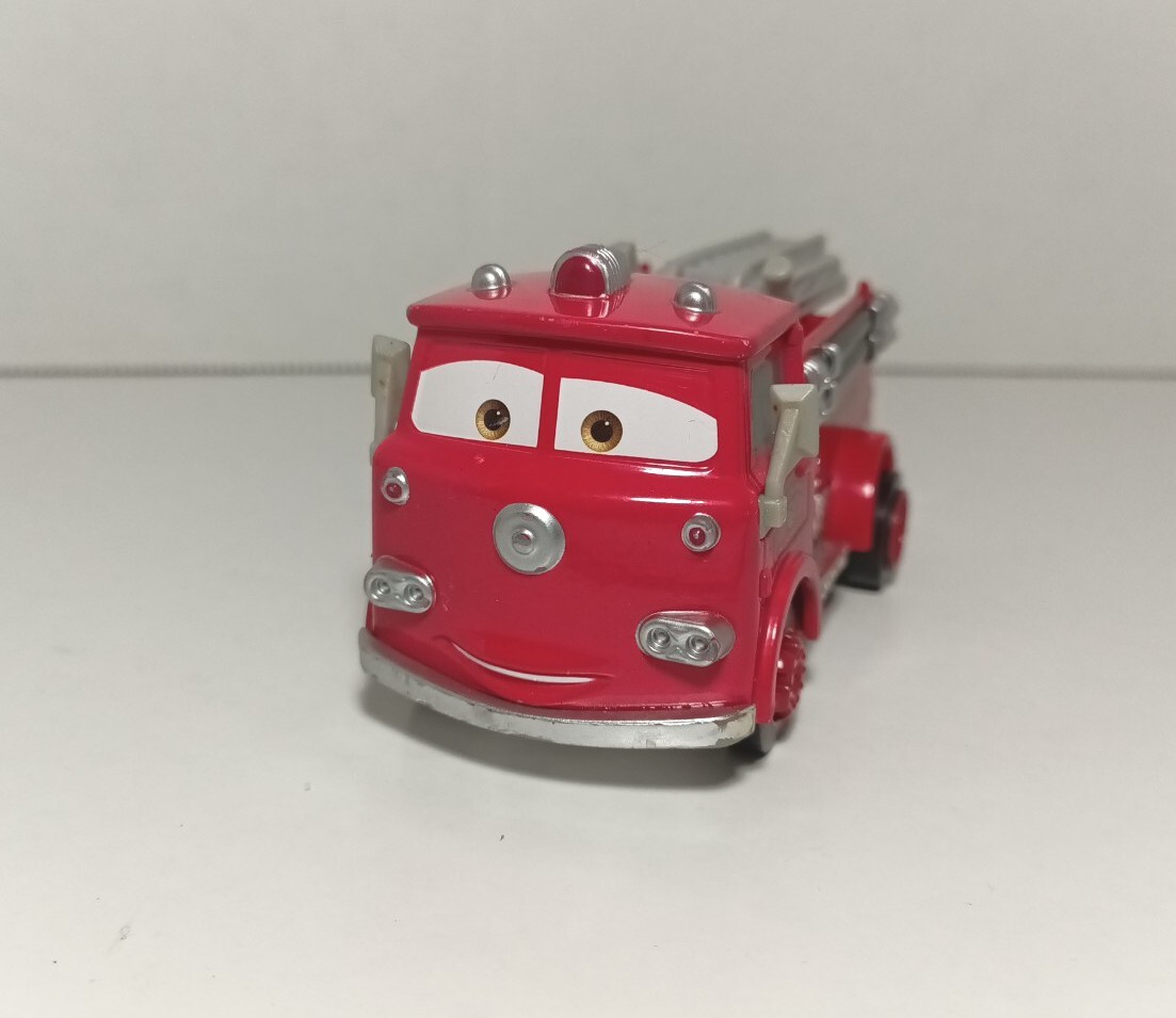 Disney Pixar Cars 2 Red Firetruck Deluxe Metal Diecast Movie Toy Car ...