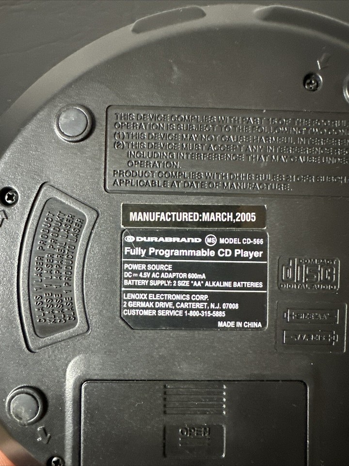 Durabrand Compact Disc CD Player Model CD-566 Digital Audio Portable ...