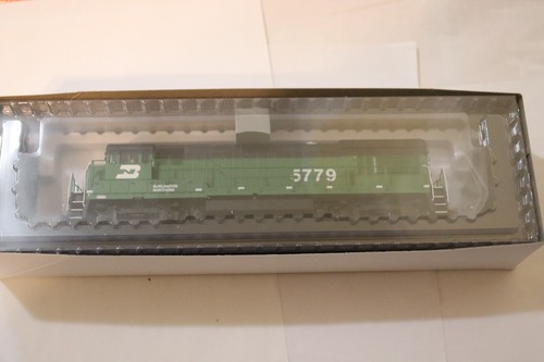 HO SCALE ATLAS 10004259 U30B LOCOMOTIVE " BURLINGTON NORTHERN " | eBay
