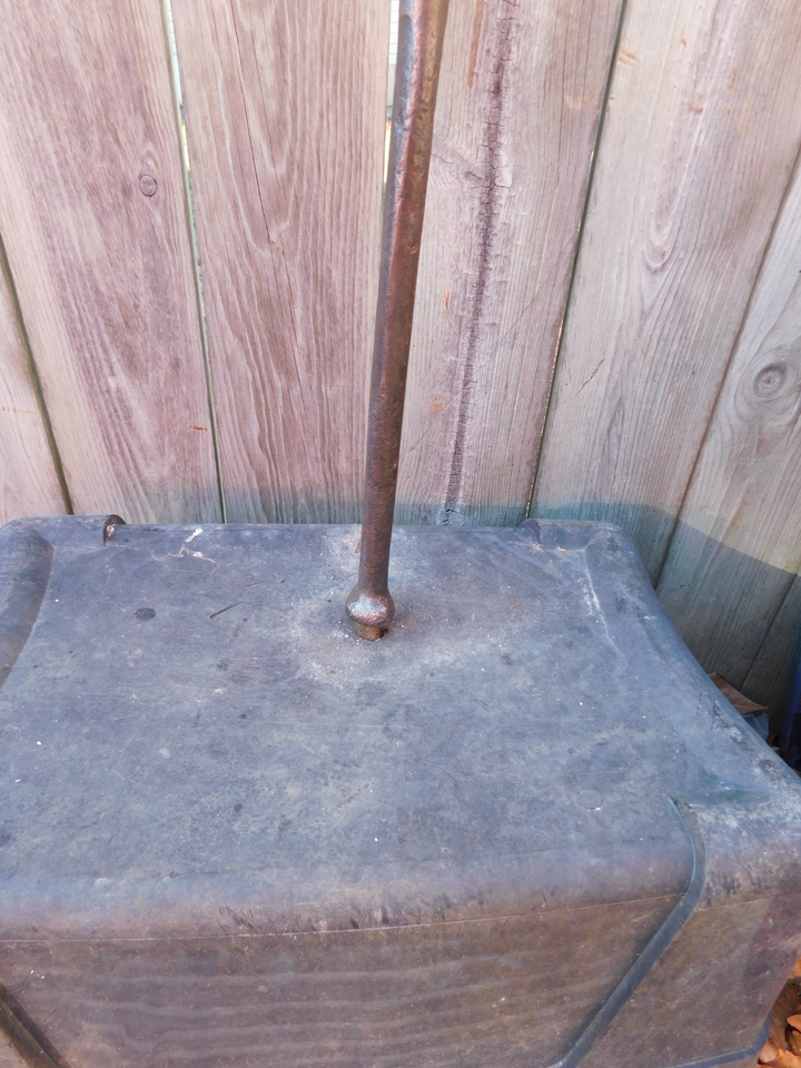 Vintage Blacksmith Post Leg Vise 35 lbs. 4" Jaws 41 1/2" tall NICE | eBay