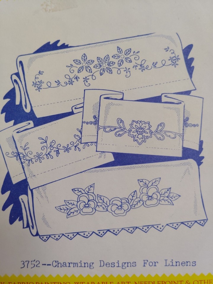 Linens Charming 3752 Floral Hot Iron Transfer Pattern Aunt Martha's ...